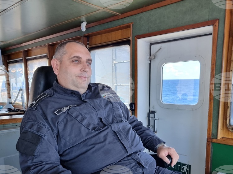 BTA :: Day 30: Crossing the Drake Passage Will Be the Greatest Test ...
